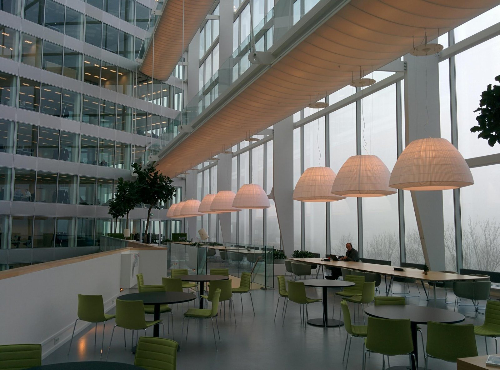 Futuristic Workspaces: How Interior Design Is Shaping Productivity and ...
